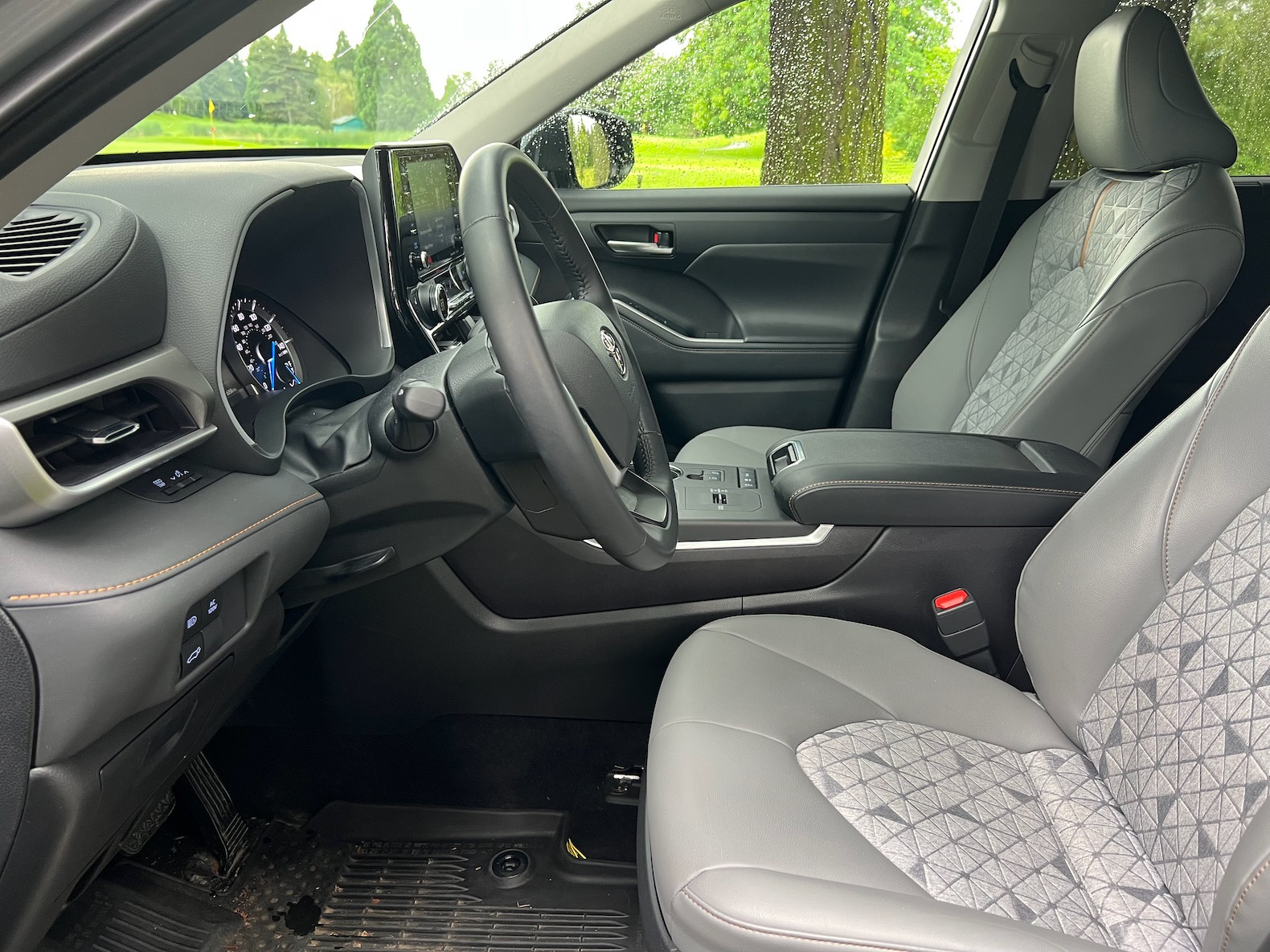 2022 Toyota Highlander Review: Minivan Adjacent - The Torque Report