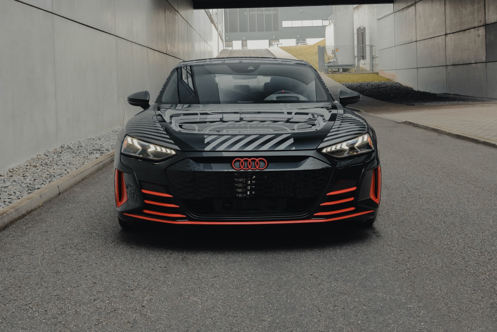 2023 Audi RS e-tron GT project_513/2 comes from the factory wrapped in ...