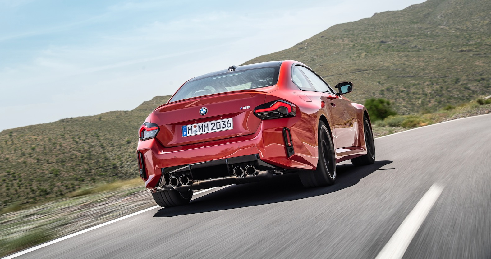 2023 BMW M2 arrives with 453 horsepower - The Torque Report