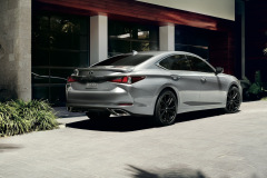 2023 Lexus ES 350 Review: Serene and Luxurious - The Torque Report