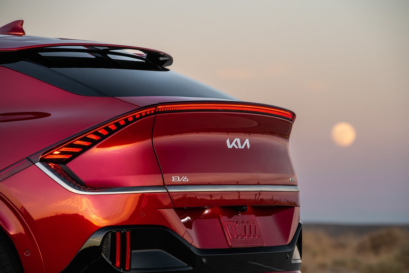 2024 Kia EV6 adds two new, more affordable trims - The Torque Report