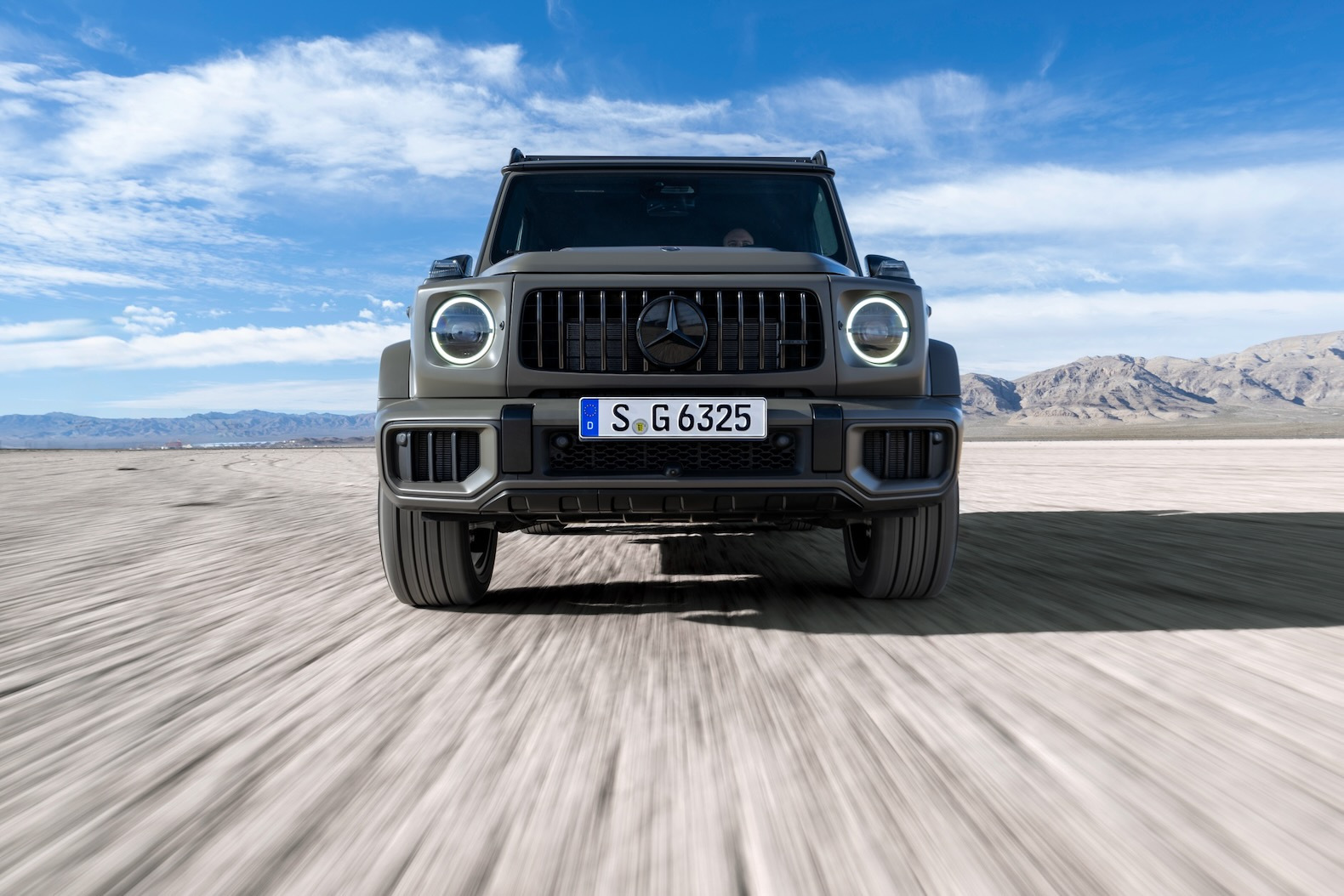 2025 Mercedes-Benz G-Class gets updated tech and a new six-cylinder ...