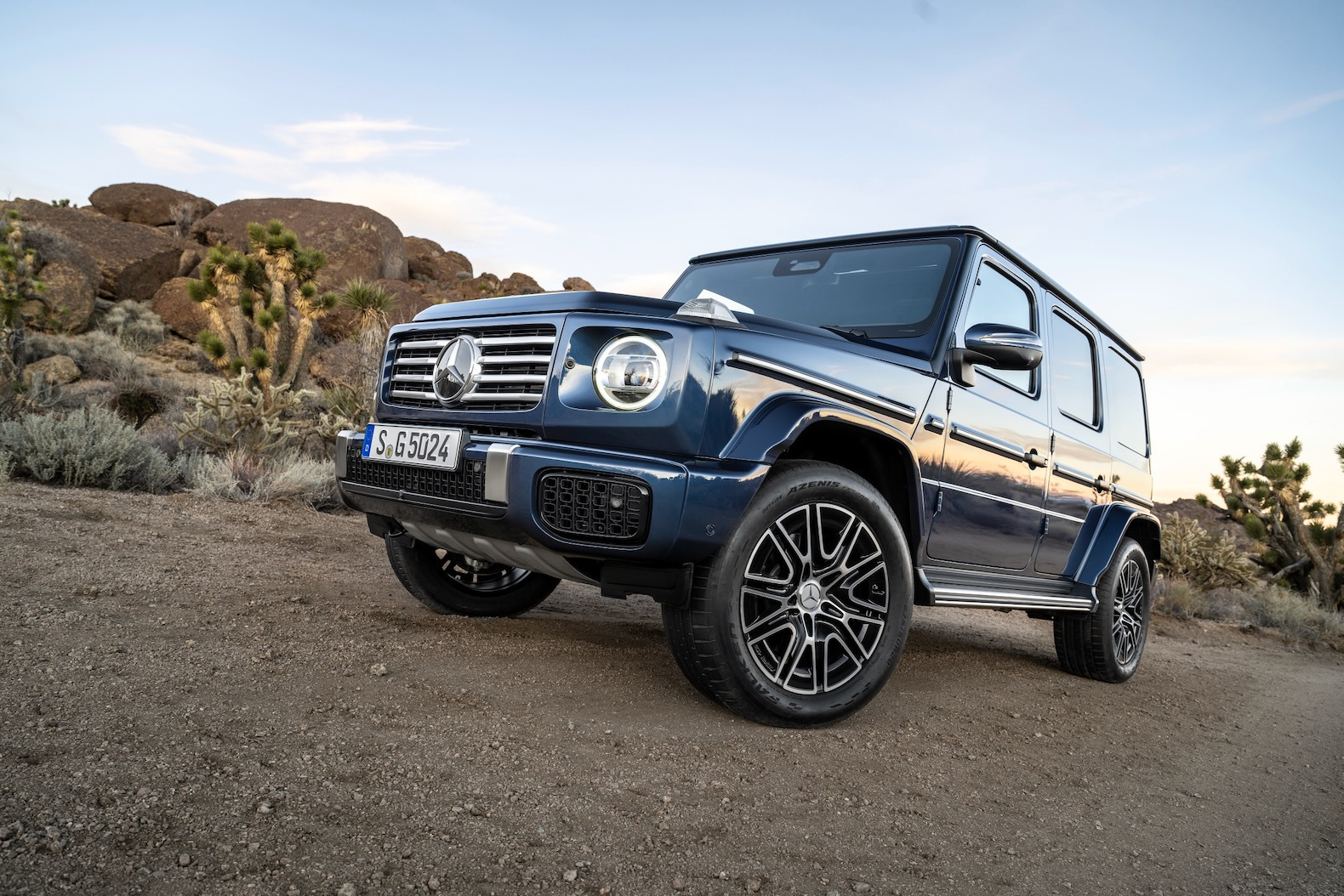 2025 Mercedes-Benz G-Class gets updated tech and a new six-cylinder ...