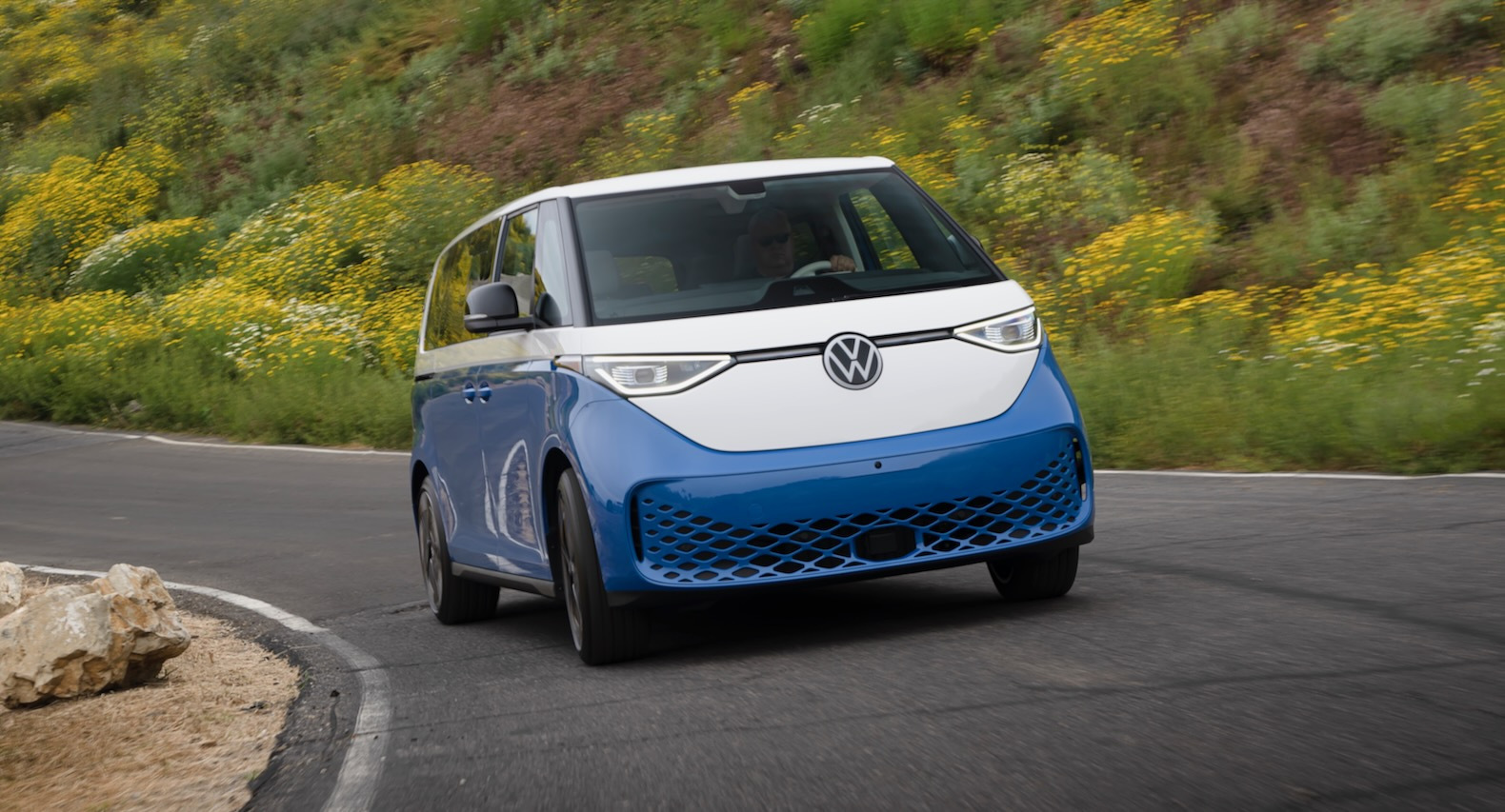 2025 Volkswagen ID. Buzz brings the Microbus into the modern era - The ...