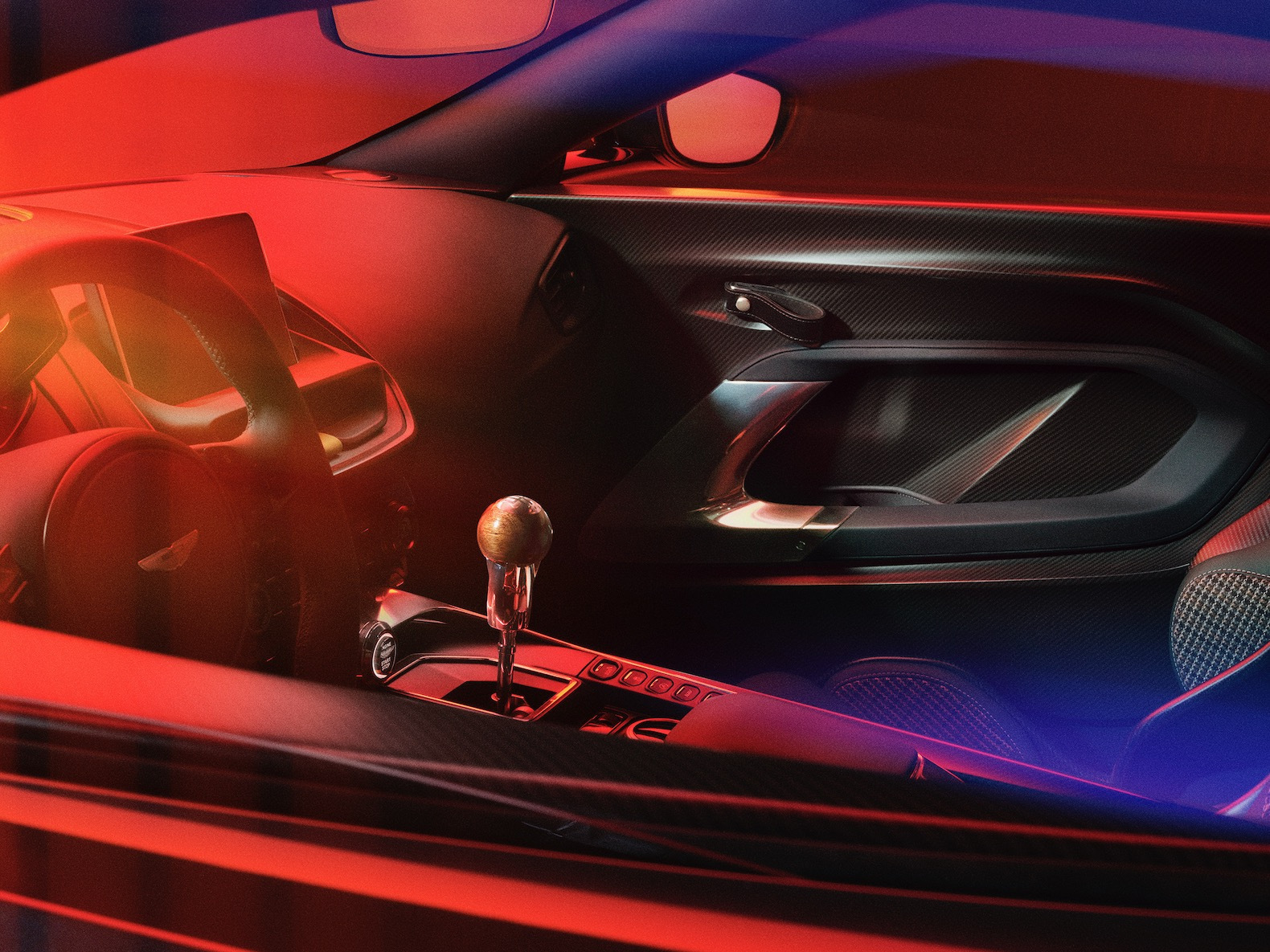 Aston Martin Valour is inspired by the past with a V12 and manual - The ...