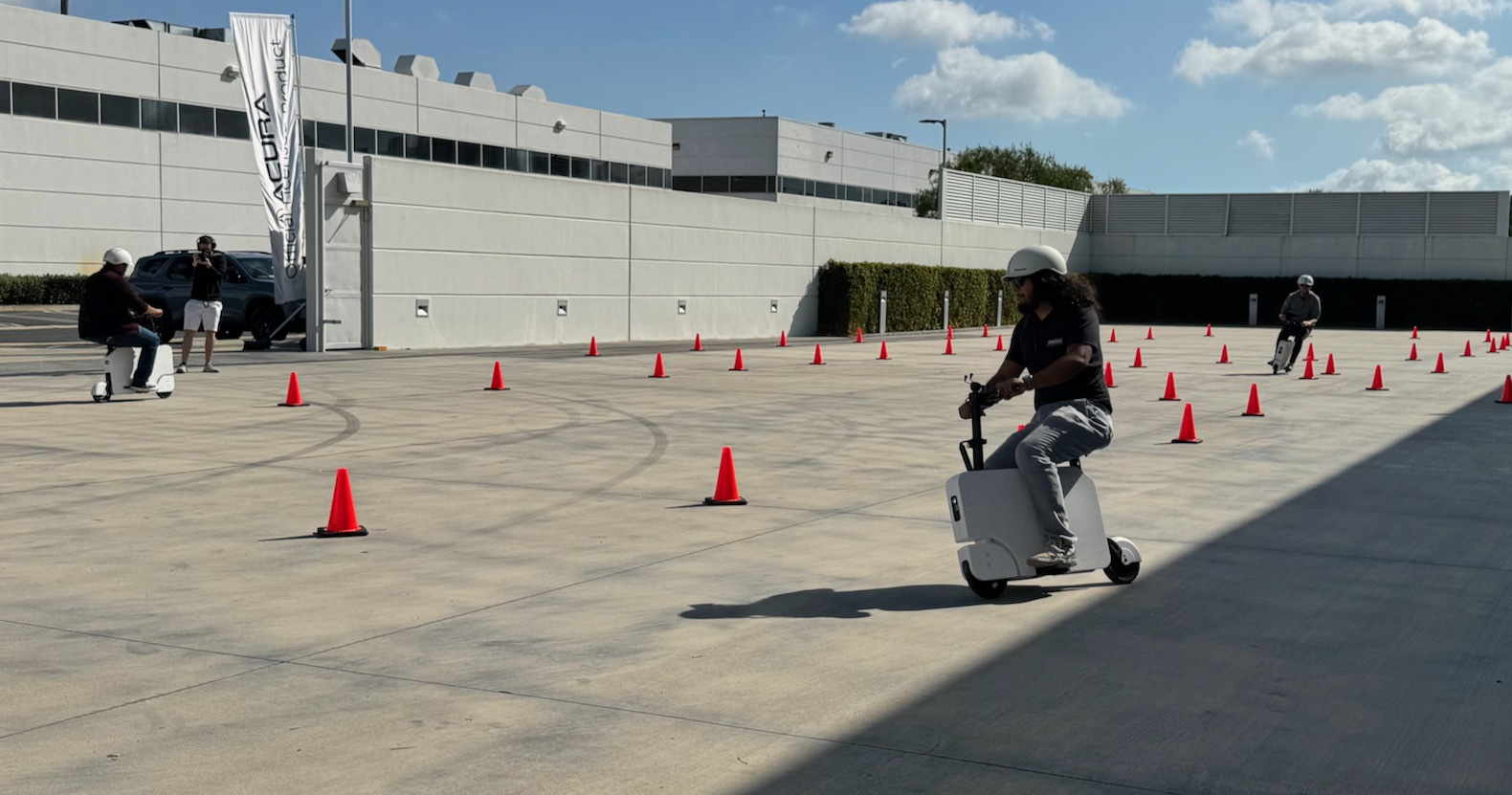 Honda Motocompacto Review: A fun electric scooter that fits in your ...