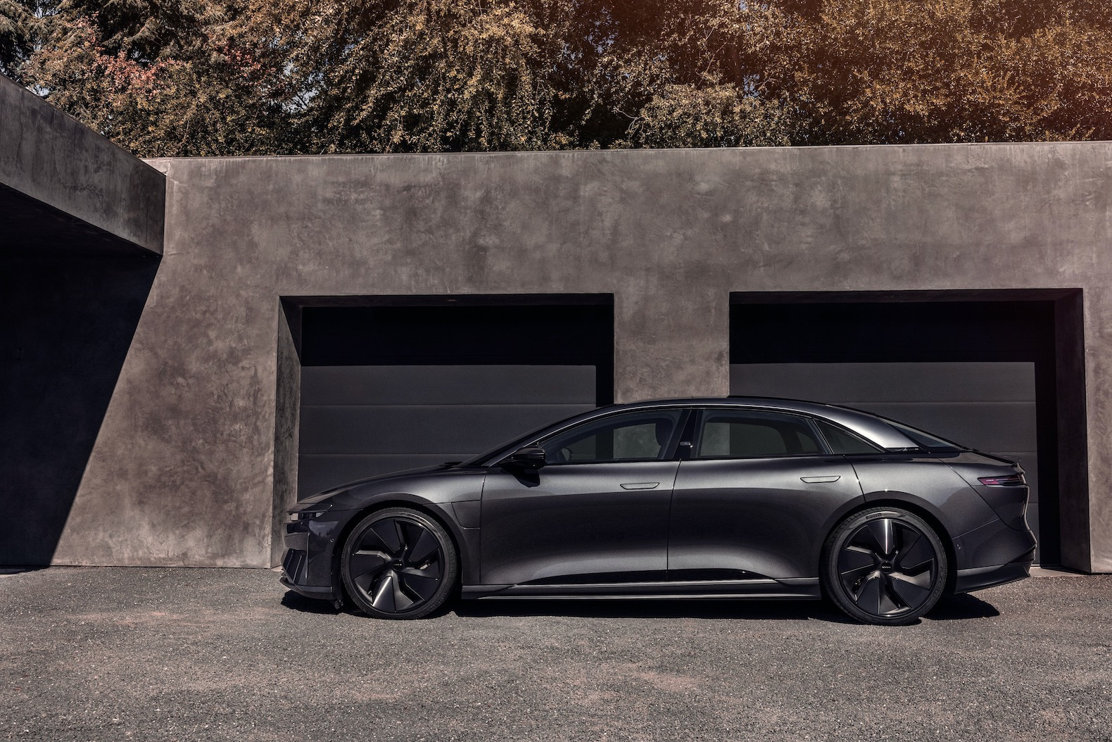 Lucid Air Stealth Look darkens things up - The Torque Report