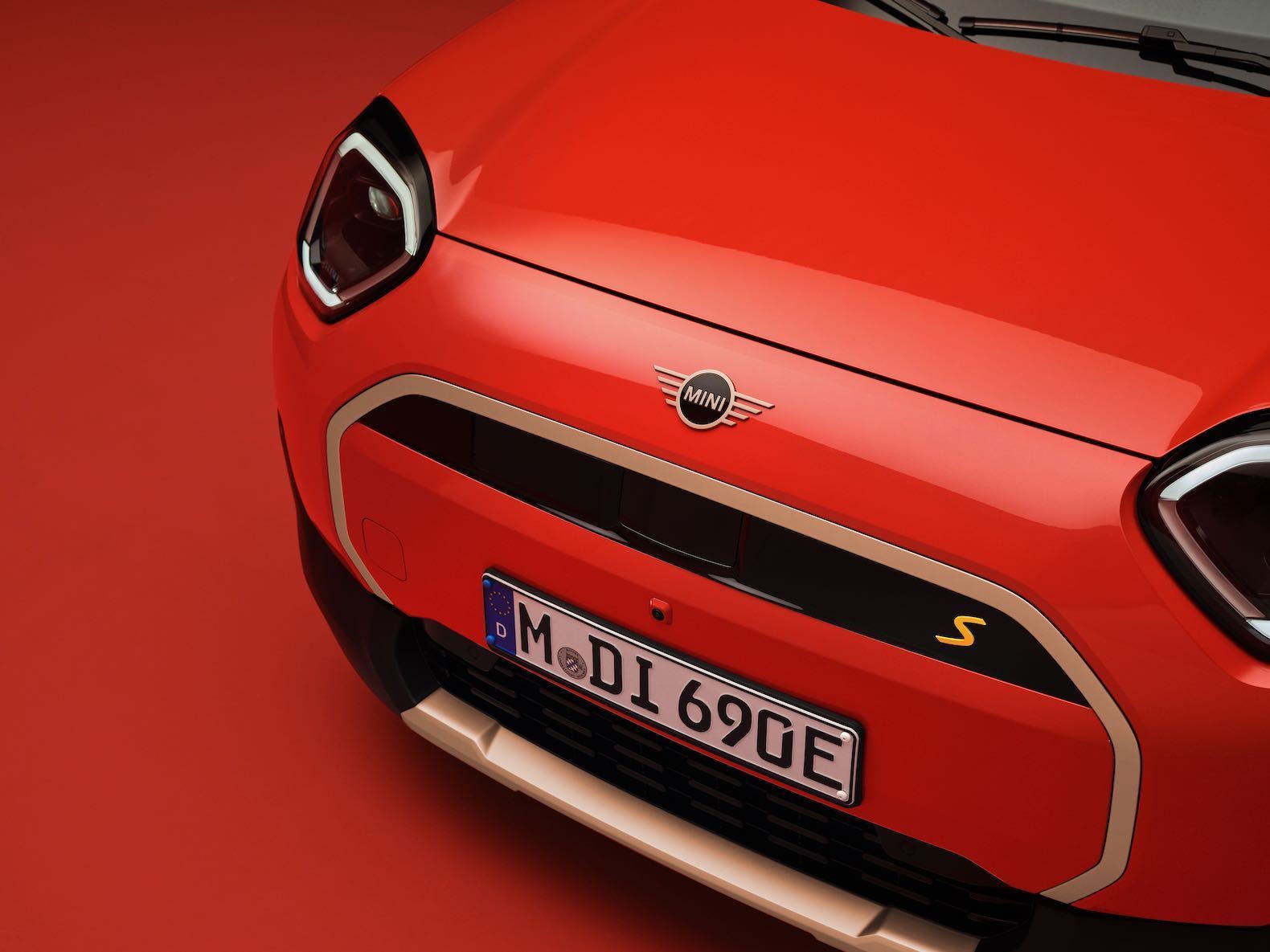 2025 Mini Aceman EV debuts in Beijing - The Torque Report