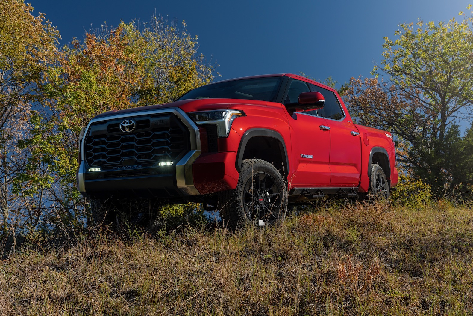 Toyota Tundra gets a 3-inch lift kit - The Torque Report