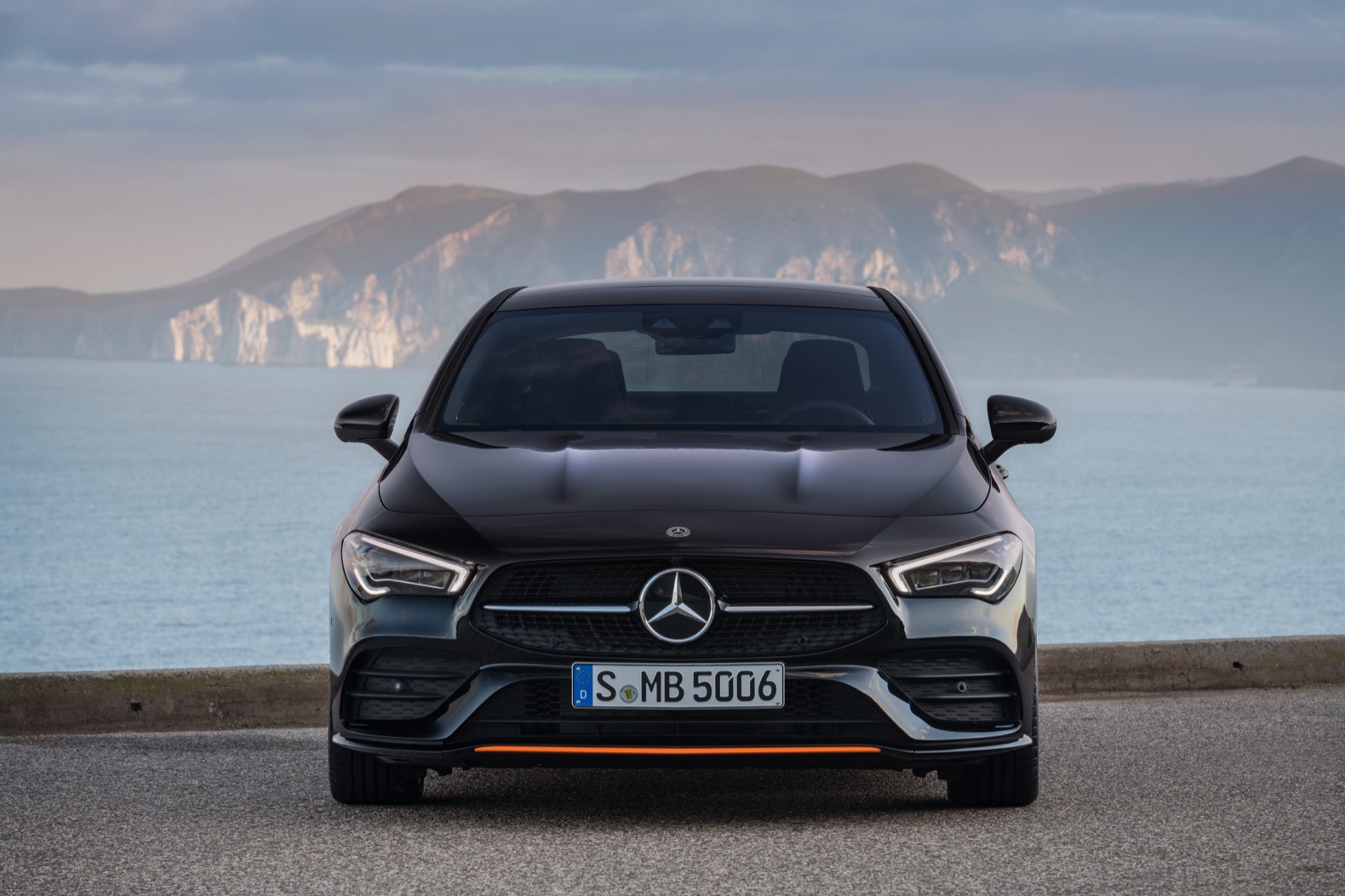 2020 Mercedes-Benz CLA debuts with new tech and a larger footprint ...