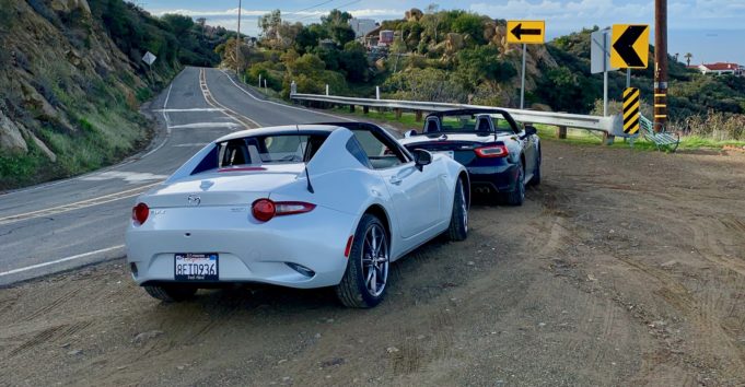 2019 Mazda MX-5 Miata vs 2018 Fiat 124 Spider Abarth: Battle of the ...