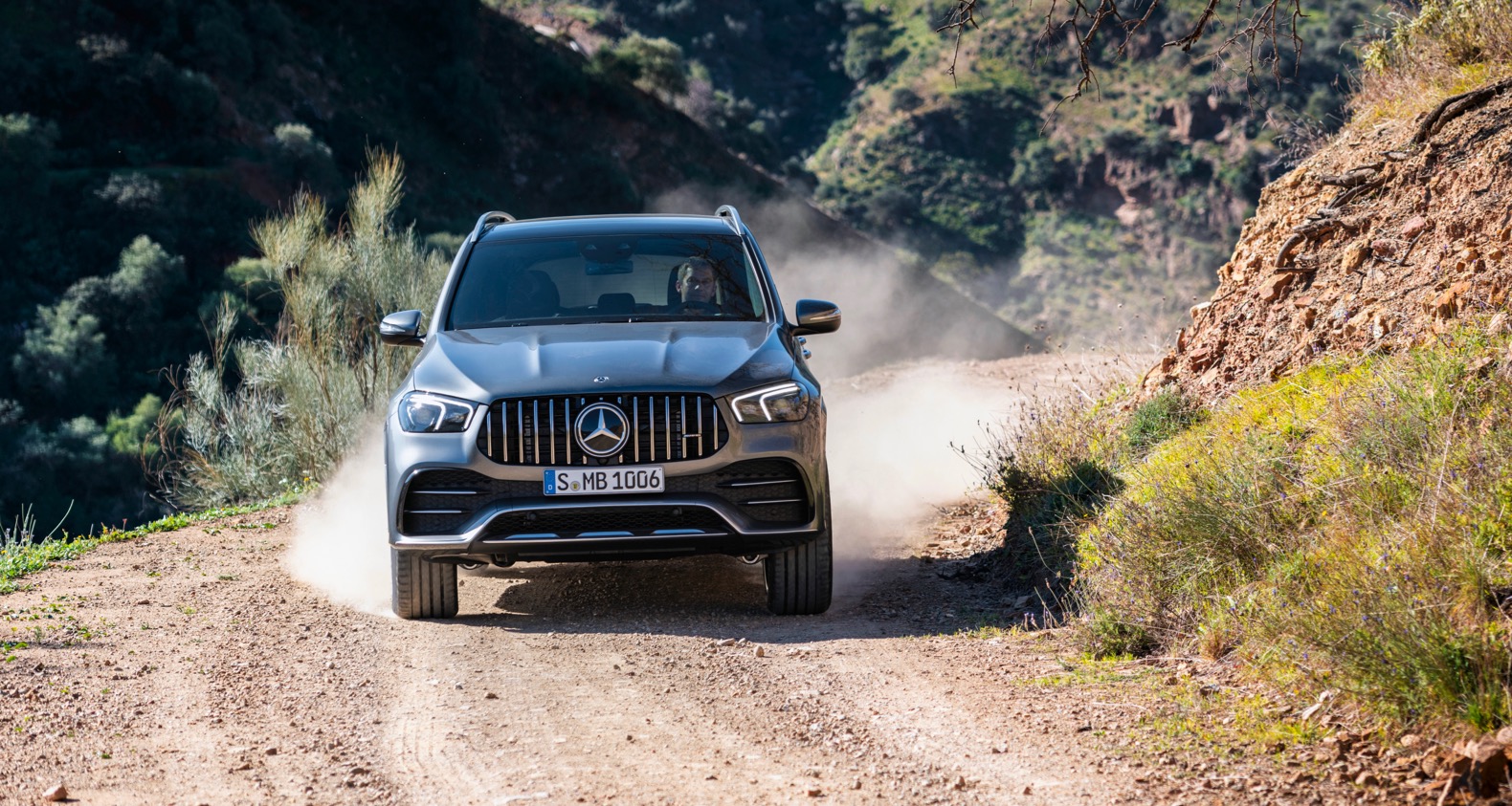 2020 Mercedes-AMG GLE 53 arrives with a 429-hp mild hybrid - The Torque ...