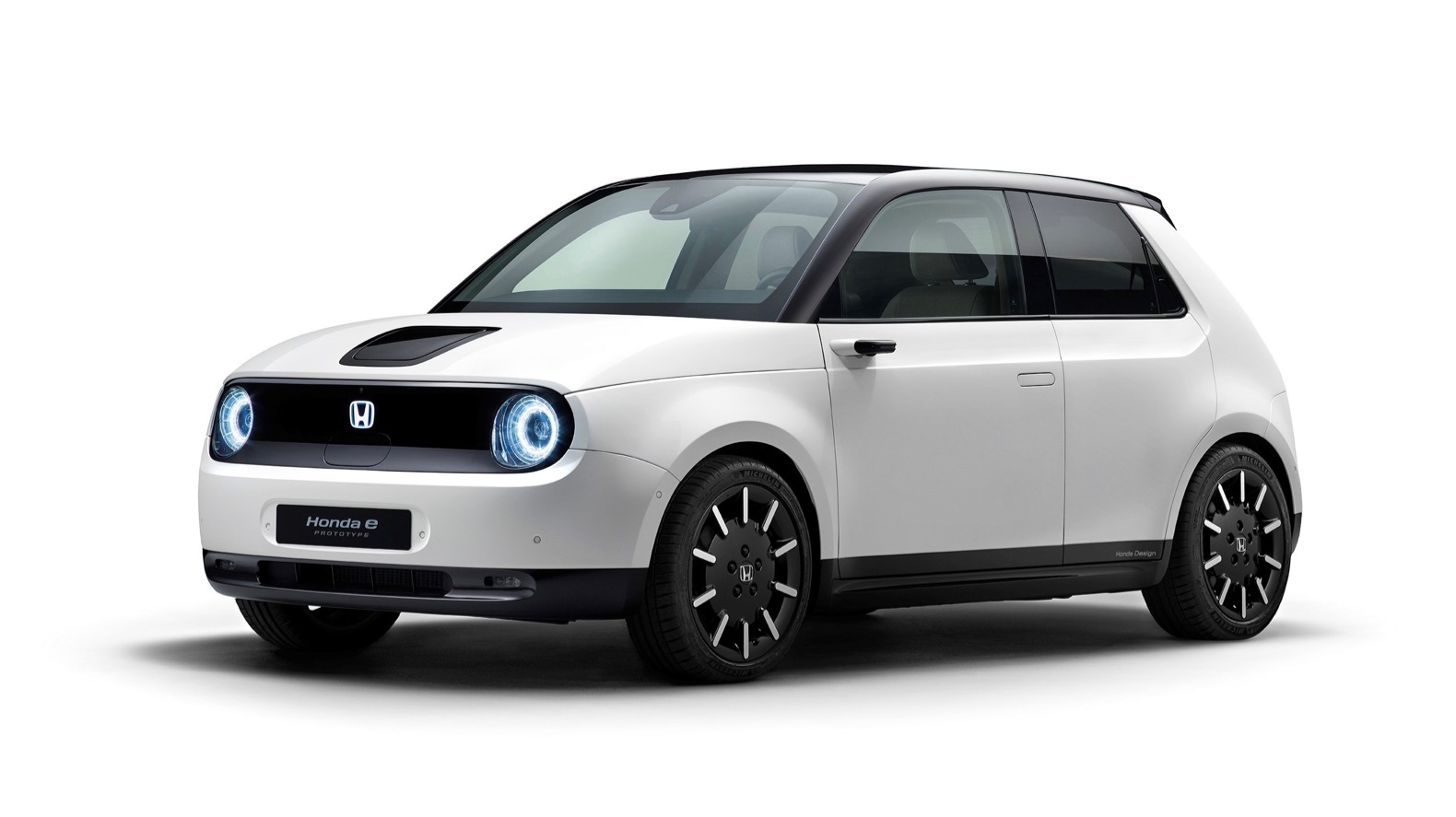 Honda e gets a cool side camera mirror system - The Torque Report