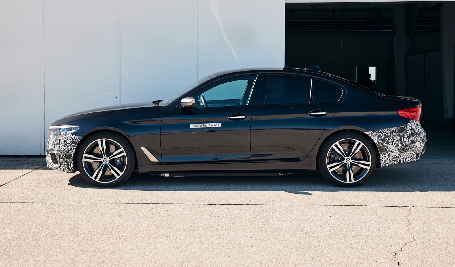 BMW's Power BEV trial vehicle is a 720-hp 5 Series - The Torque Report