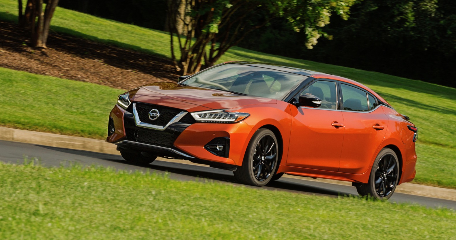 2020 Nissan Maxima starts at $35,145 - The Torque Report