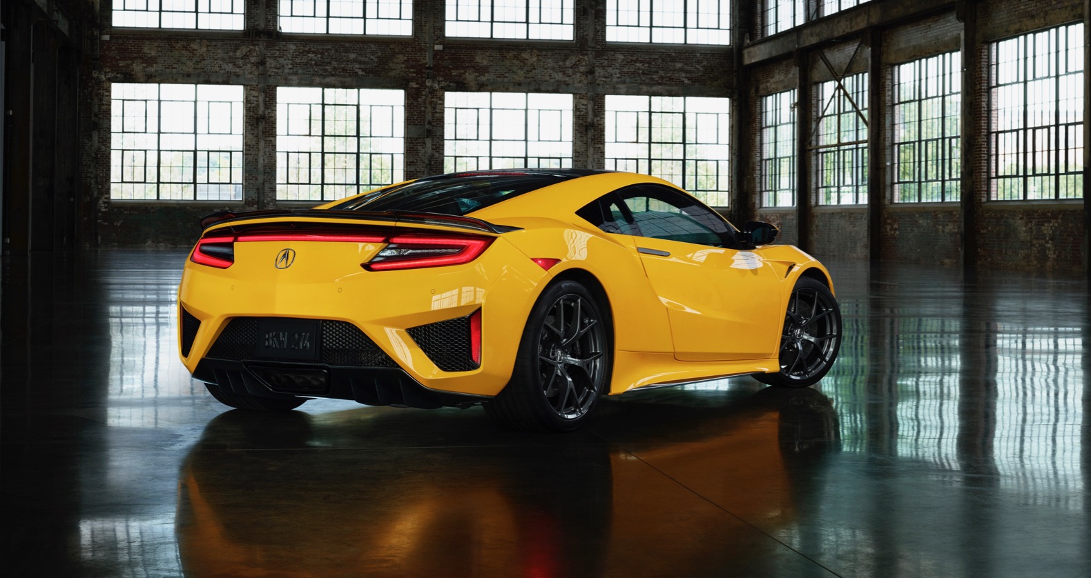 2020 Acura NSX arrives in Indy Yellow Pearl - The Torque Report
