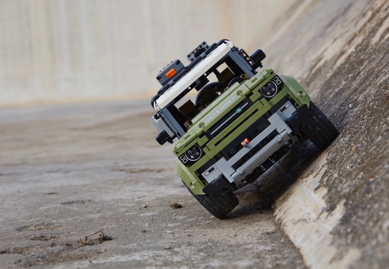 2020 Land Rover Defender Lego Technic is awesome - The Torque Report