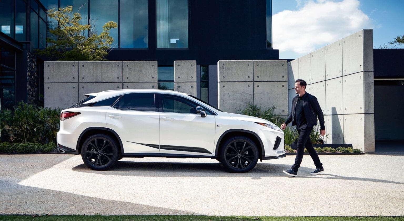 2021 Lexus RX gets more standard tech and the Black Line special ...