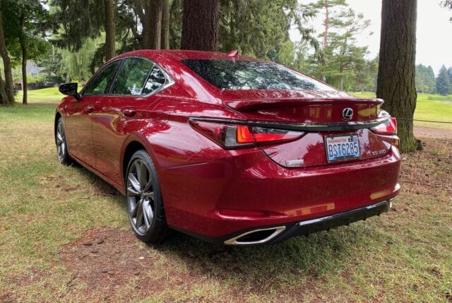 2020 Lexus ES 350 Review: The Sedate Sedan No More - The Torque Report