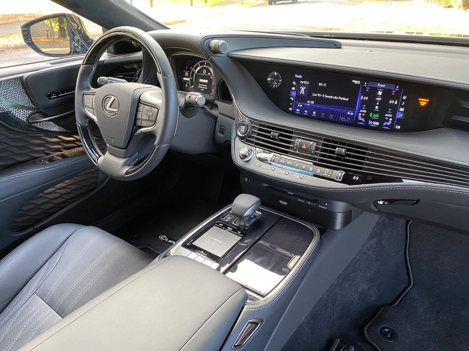 2020 Lexus LS 500 Review: Easily living up to its name - The Torque Report