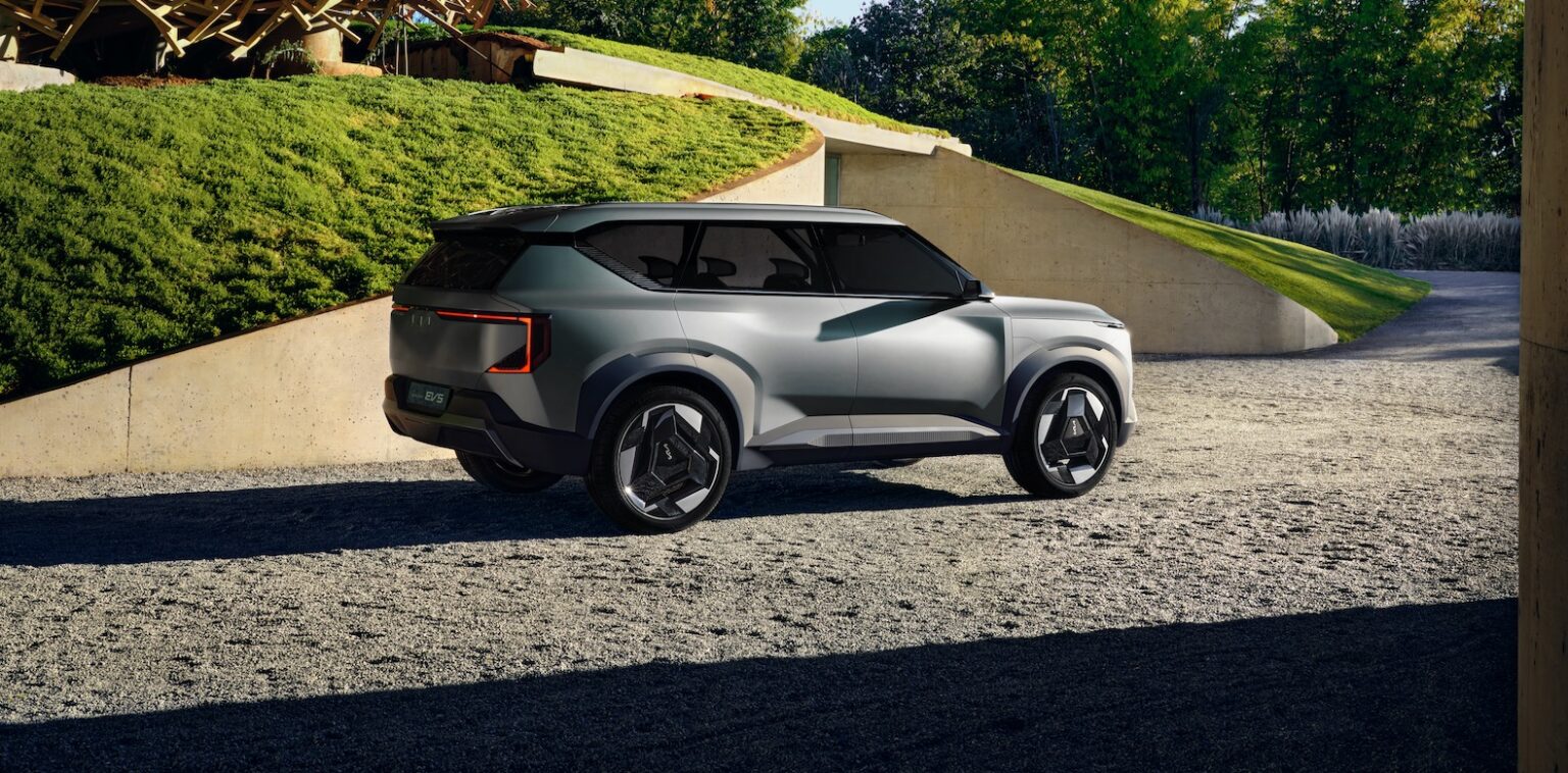 Kia Concept EV5 previews a smaller electric SUV - The Torque Report