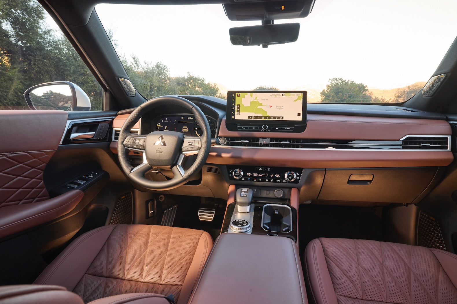 2025 Mitsubishi Outlander Review: A nice interior with room for seven ...