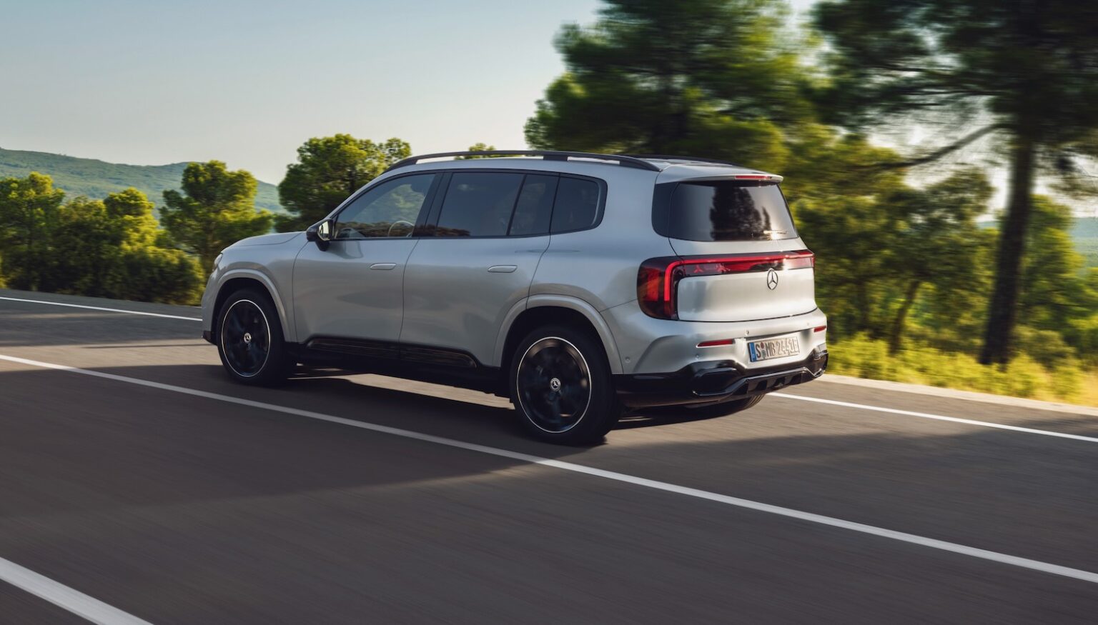 2027 Mercedes-Benz GLB arrives as an EV, with a hybrid on the way - The ...