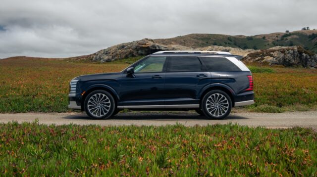 2026 Hyundai Palisade Calligraphy Review: A Luxury-Focused Three-Row ...